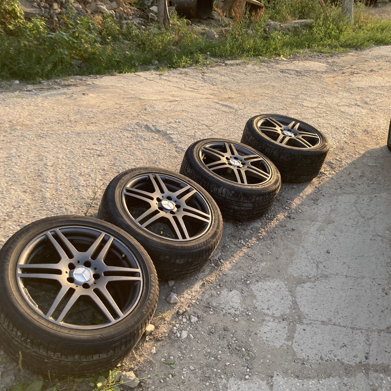 R18 AMG Mercedes w212