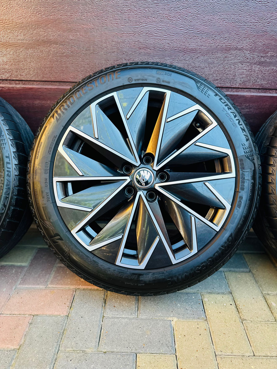 Skoda Superb propus R18