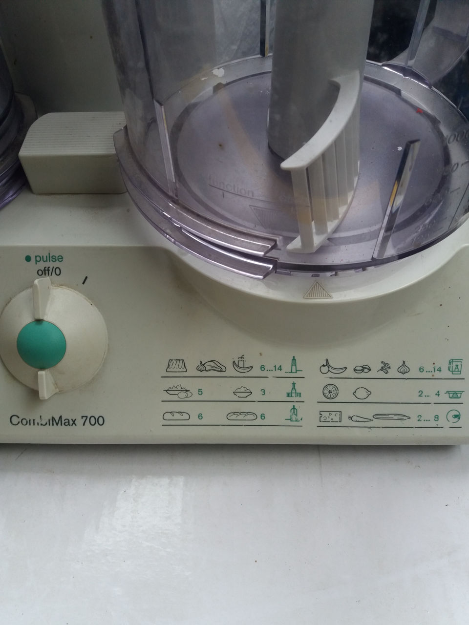 Отличный Кухонный комбайн Braun CombiMax K 700, 600 Вт, полностью рабочий