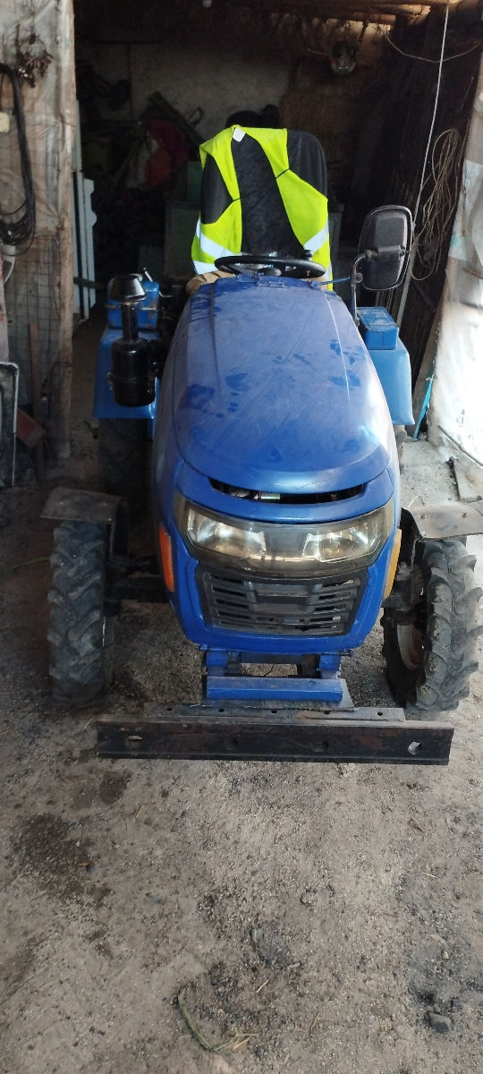 Se vinde Mototractor 20cp