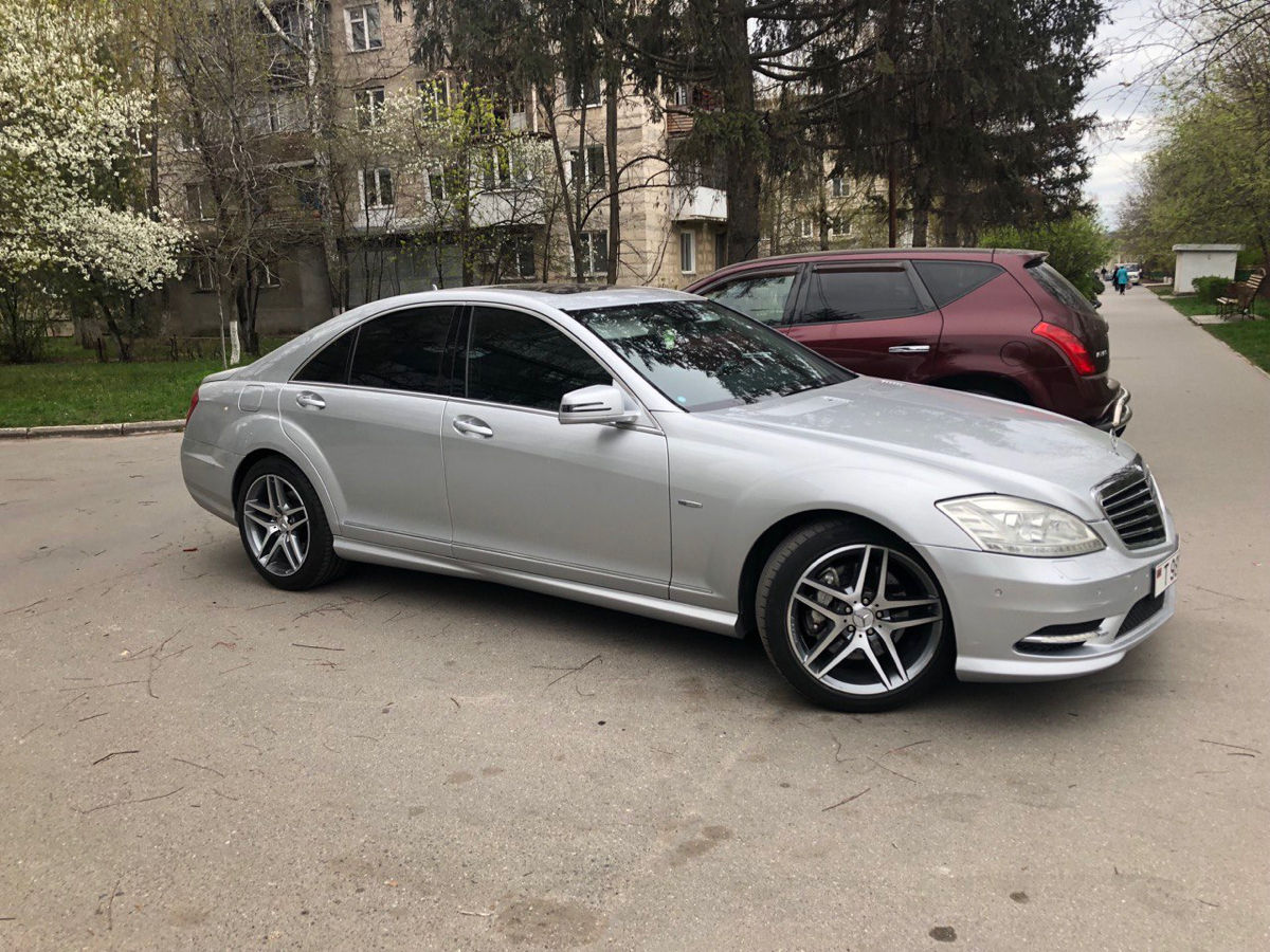 Mercedes S-Class