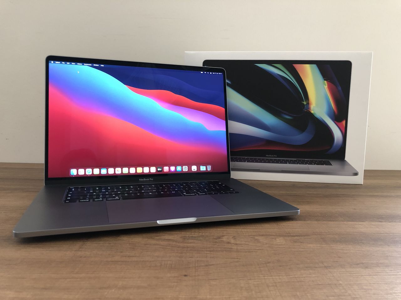 MacBook Pro 16 i9, 16GB, 1TB, AMD Radeon Pro 5500M, Space Gray