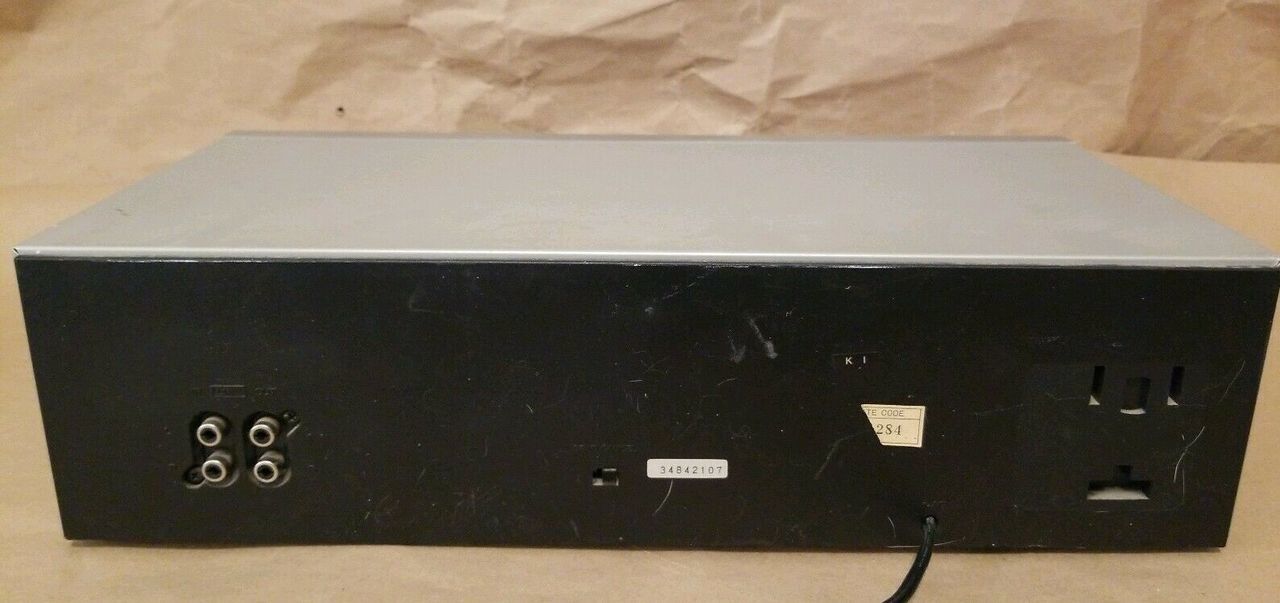 Sanyo-RD-240 - 550 lei