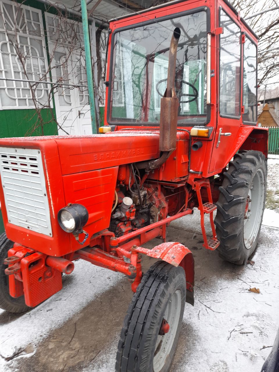 Tractor T25