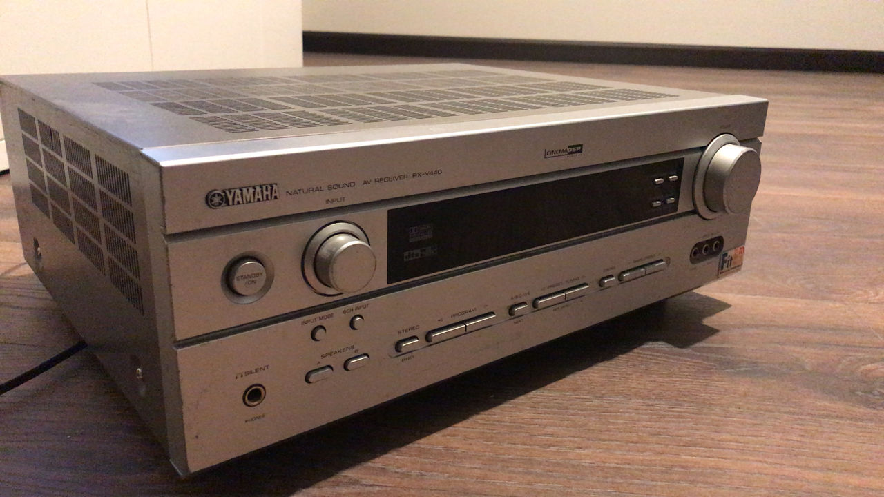 AV-ресивер Yamaha RX-V440 (5.1)