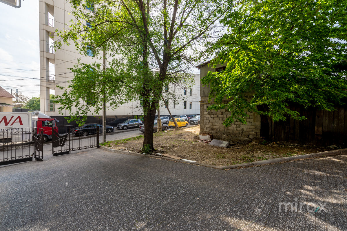 Se vinde teren pe str. Grigore Ureche, Centru, Chișinău