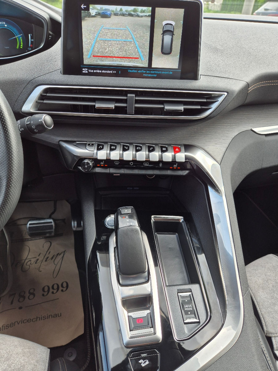 Peugeot 3008 an. 2020 cu rulaj 97000 km, Plug-in Hybrid, 17000