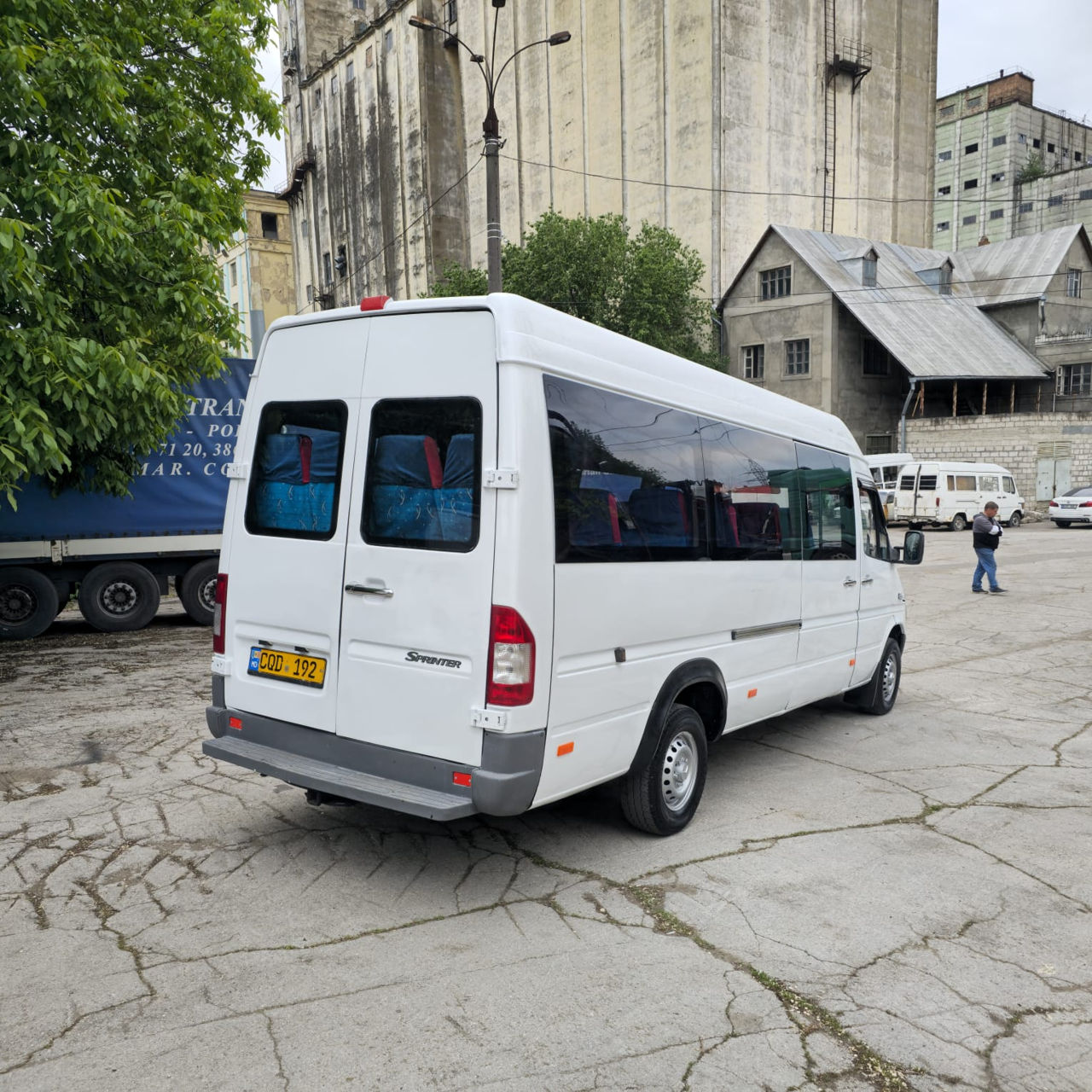 Mercedes Dodge Sprinter
