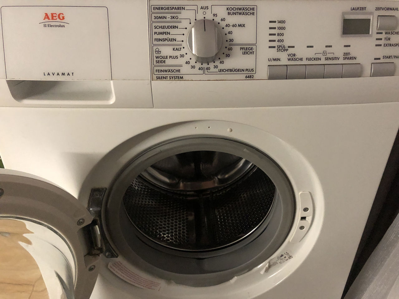 Masina de spalat haine AEG 6 kg