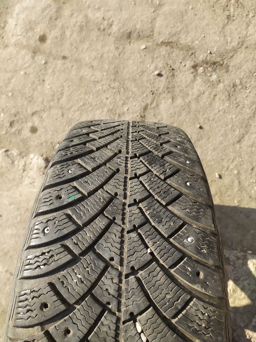 Se vind 4 roti. R16 5/114.3 cu tot cu anvelope!