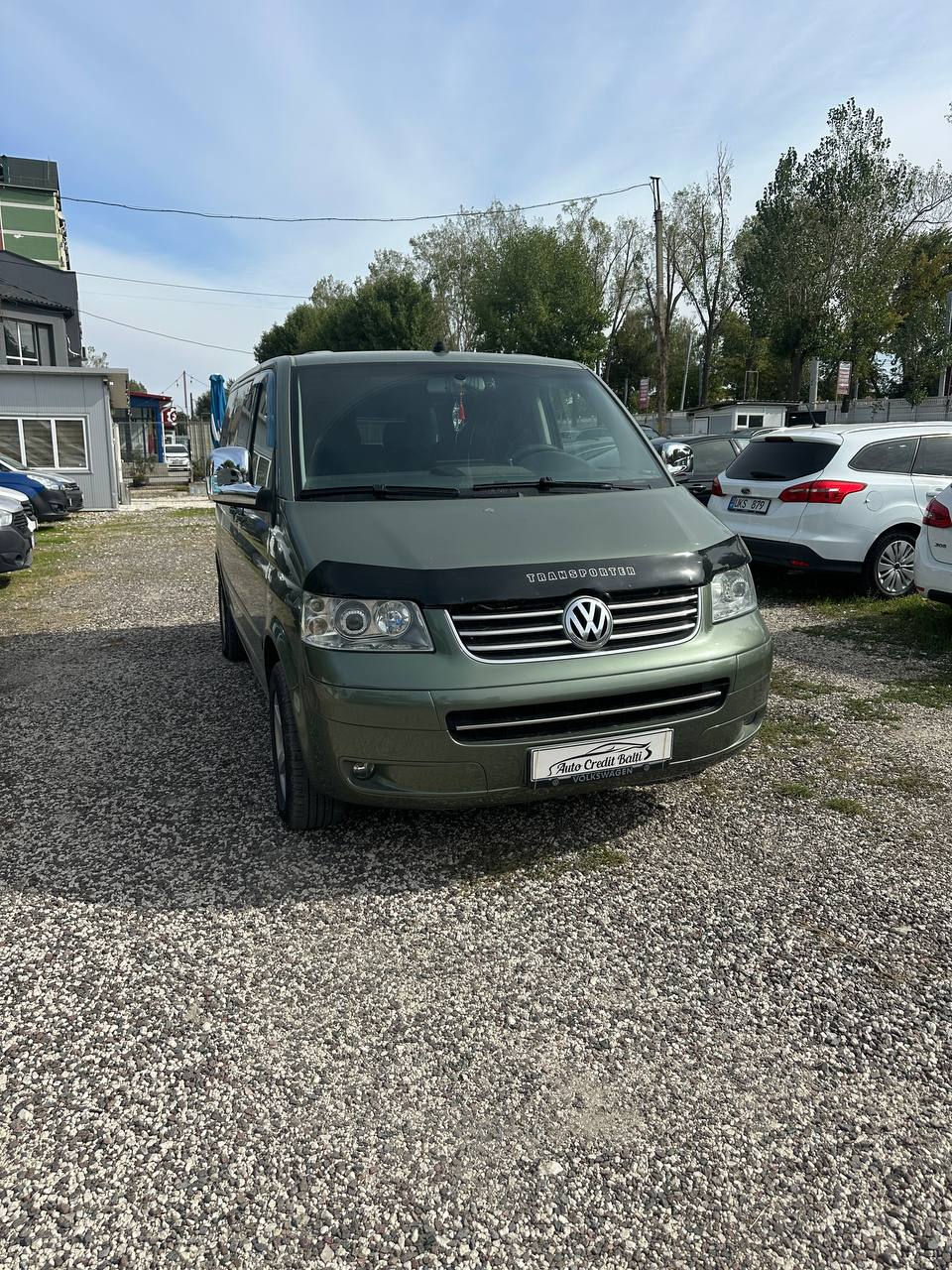 Volkswagen Multivan 2005 г. с пробегом 300000 км, Дизель, 12500