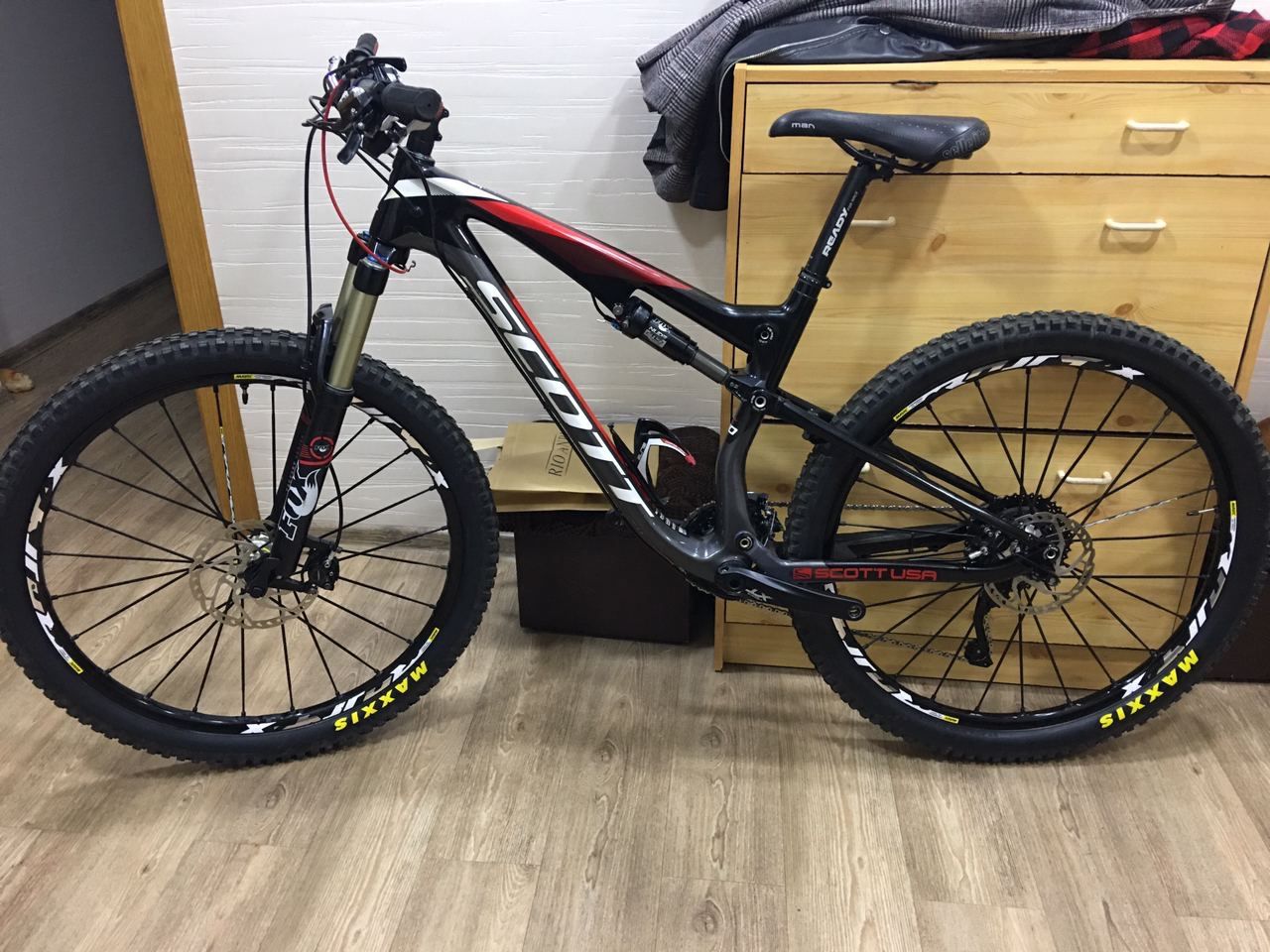 Scott Spark 710 carbon