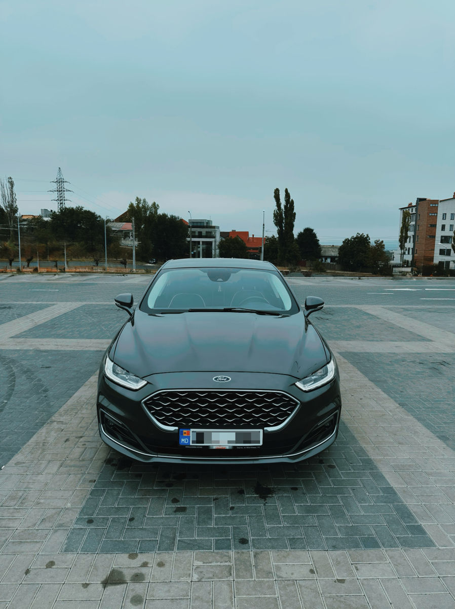 Ford Mondeo an. 2019 cu rulaj 165000 km, Hybrid, 16000