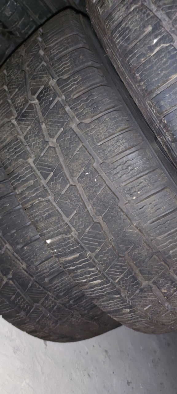 Jante R17 5x120 W T5 T6 Tuareg . Metal au și capacele mijloc