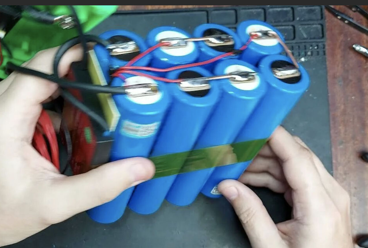 LiFePO4 Li-ion LTO Аккумуляторные сборки 3,2V 3,7V 6,4V 9,6V 12,8V 24V ...