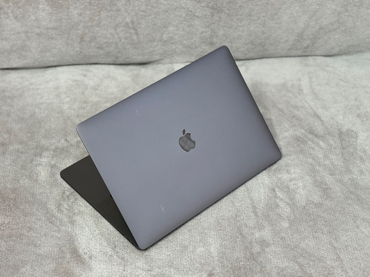 MacBook Pro 15/32Gb/Radeon Pro 560X