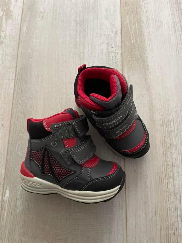 19.20раз Nike Geox кросы сапоги и босоножки