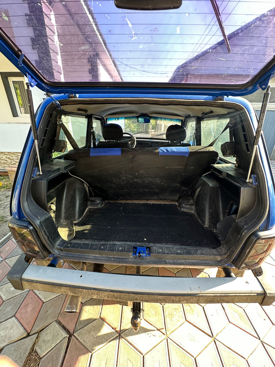 Lada / ВАЗ 2121 (4x4) an. 2008 cu rulaj 50000 km, Benzină, 3200