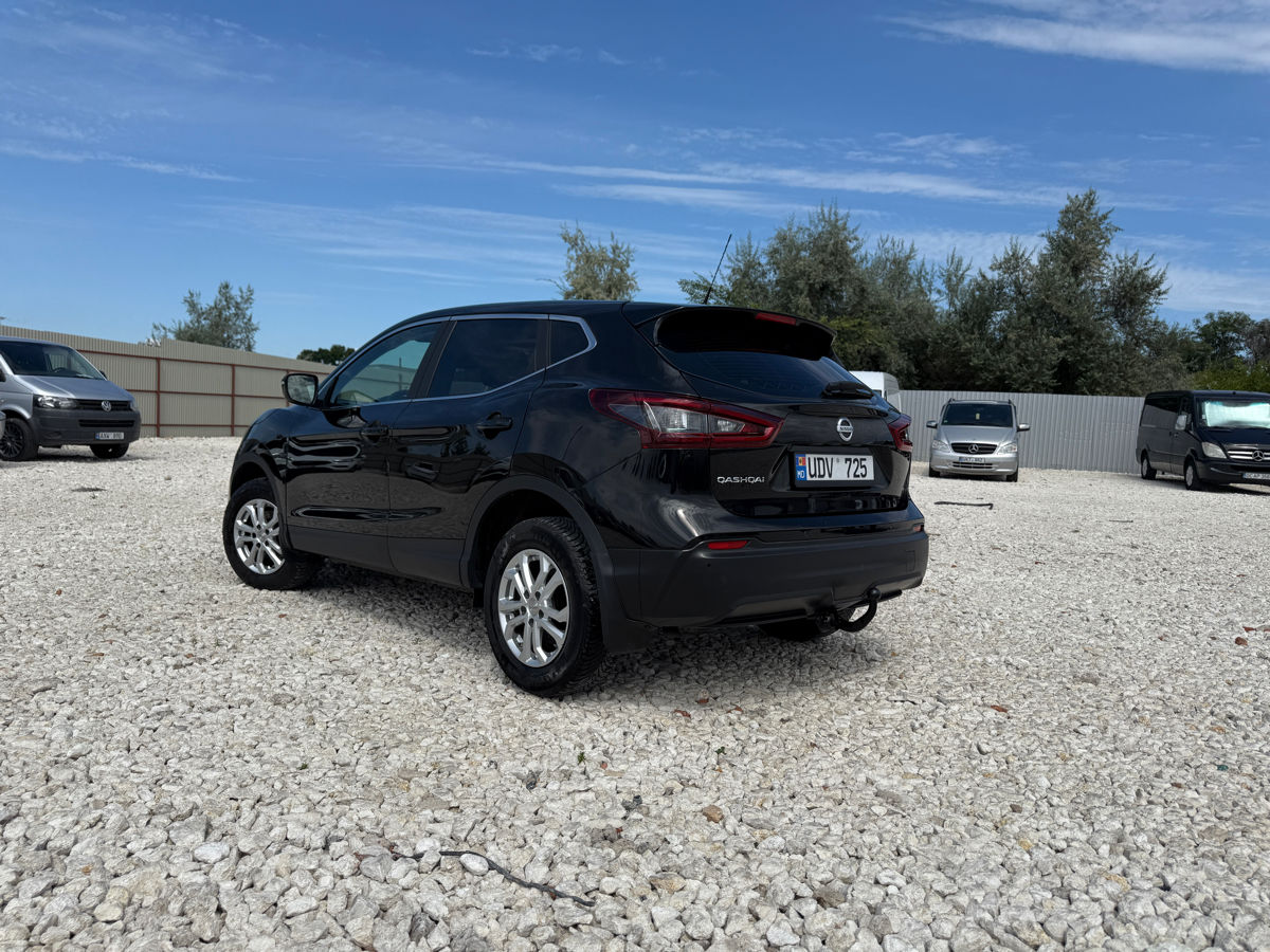 Nissan Qashqai an. 2020 cu rulaj 152250 km, Benzină, 10995