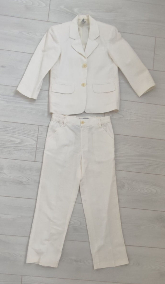 Costum pentru nunta