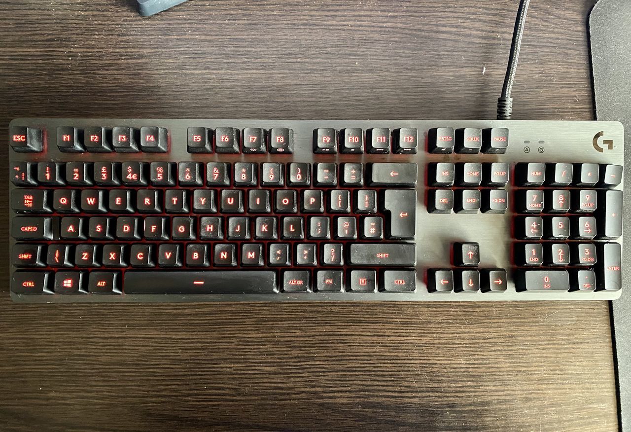 Logitech G413 Carbon