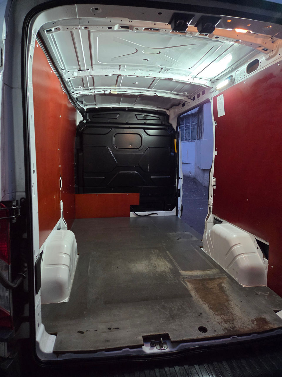 Ford Tranzit an. 2018 cu rulaj, Diesel, 10800