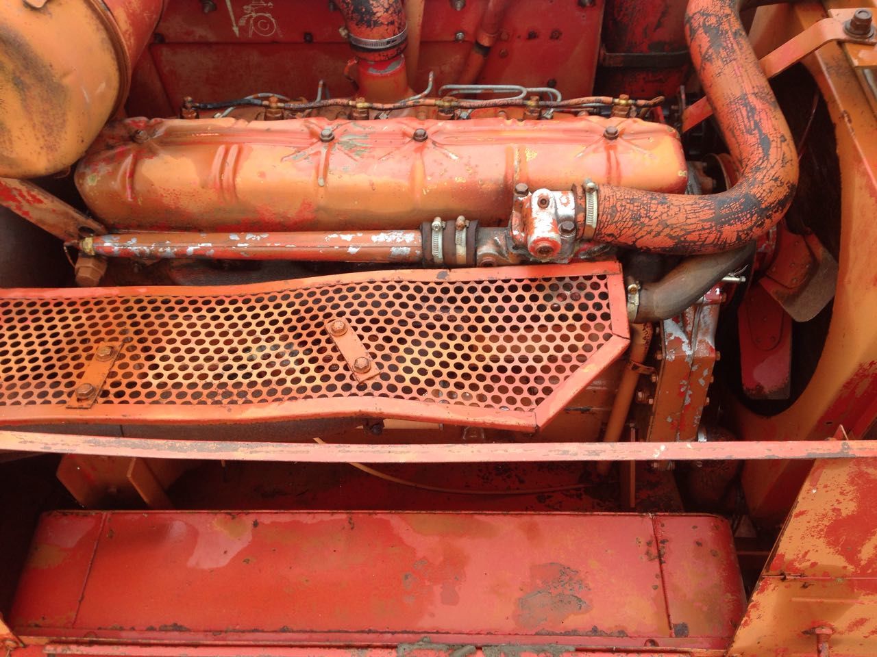 Motor perkis 6 cilindri