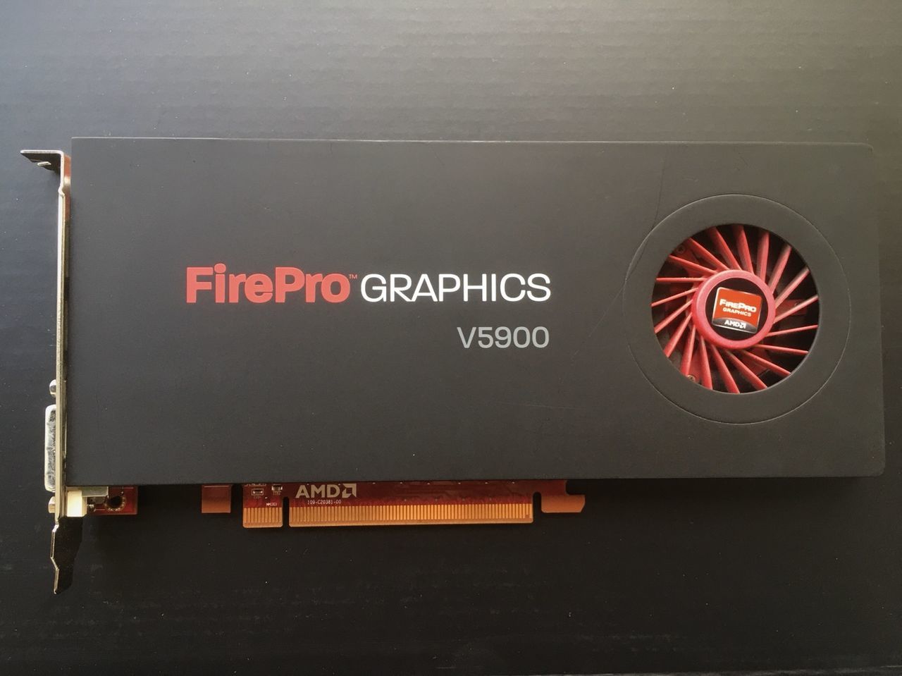 AMD FirePro V5900