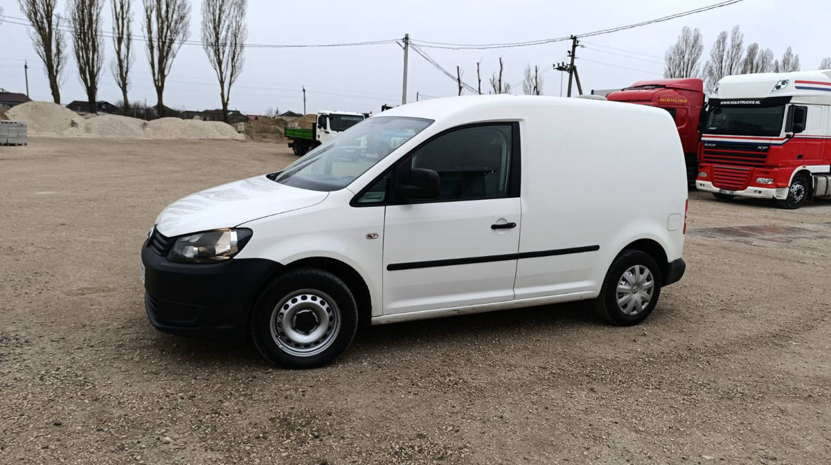 Volkswagen Caddy an. 2015 cu rulaj 173000 km, Diesel, 5999