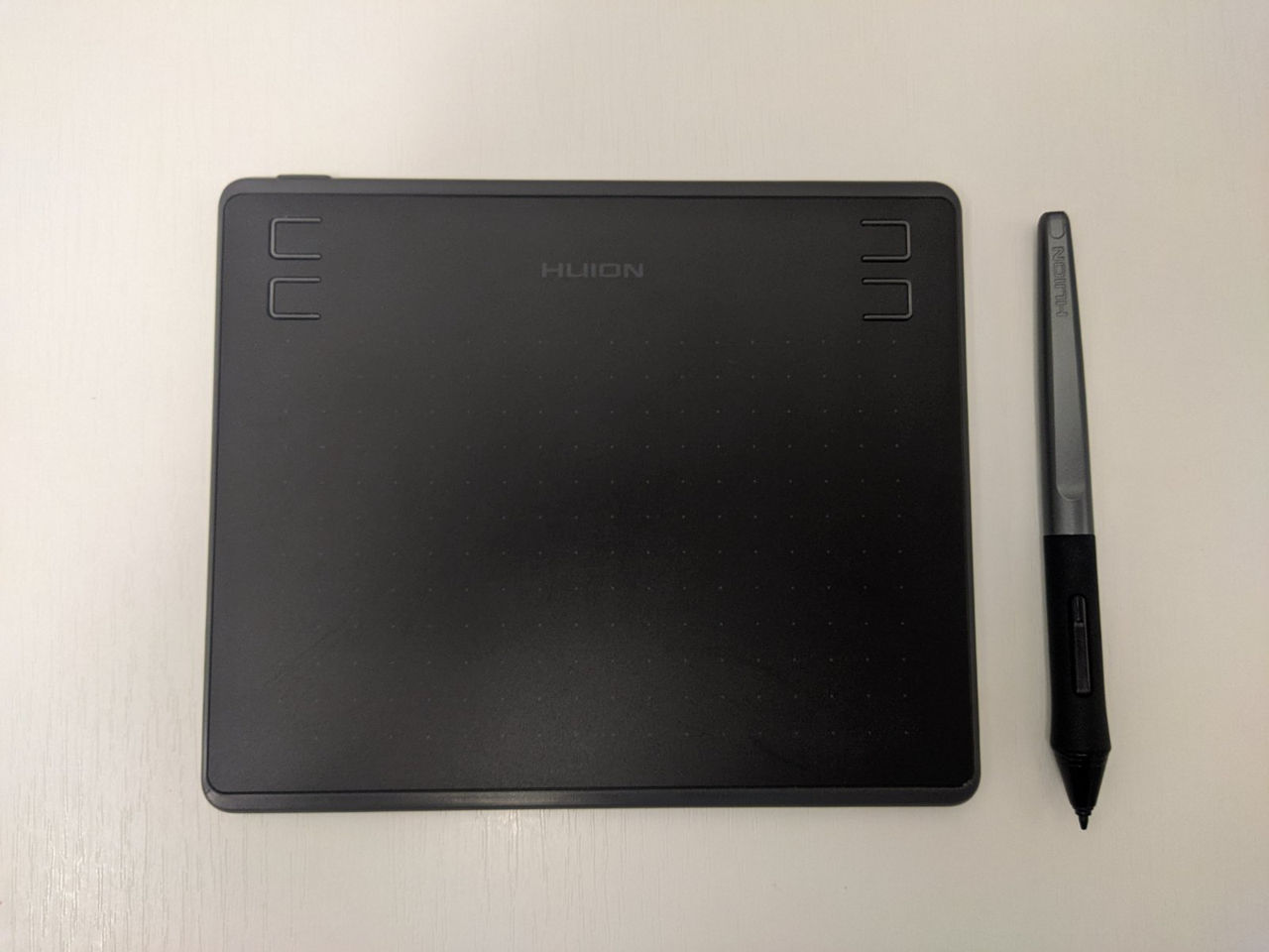 Tabletă grafică Huion HS64