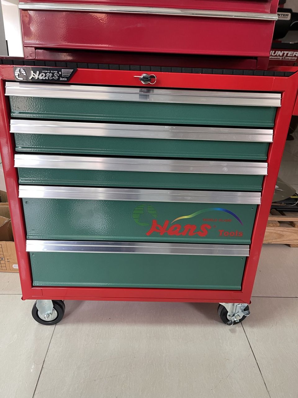 Carucior cu scule Hans Tools de 202 instrumente