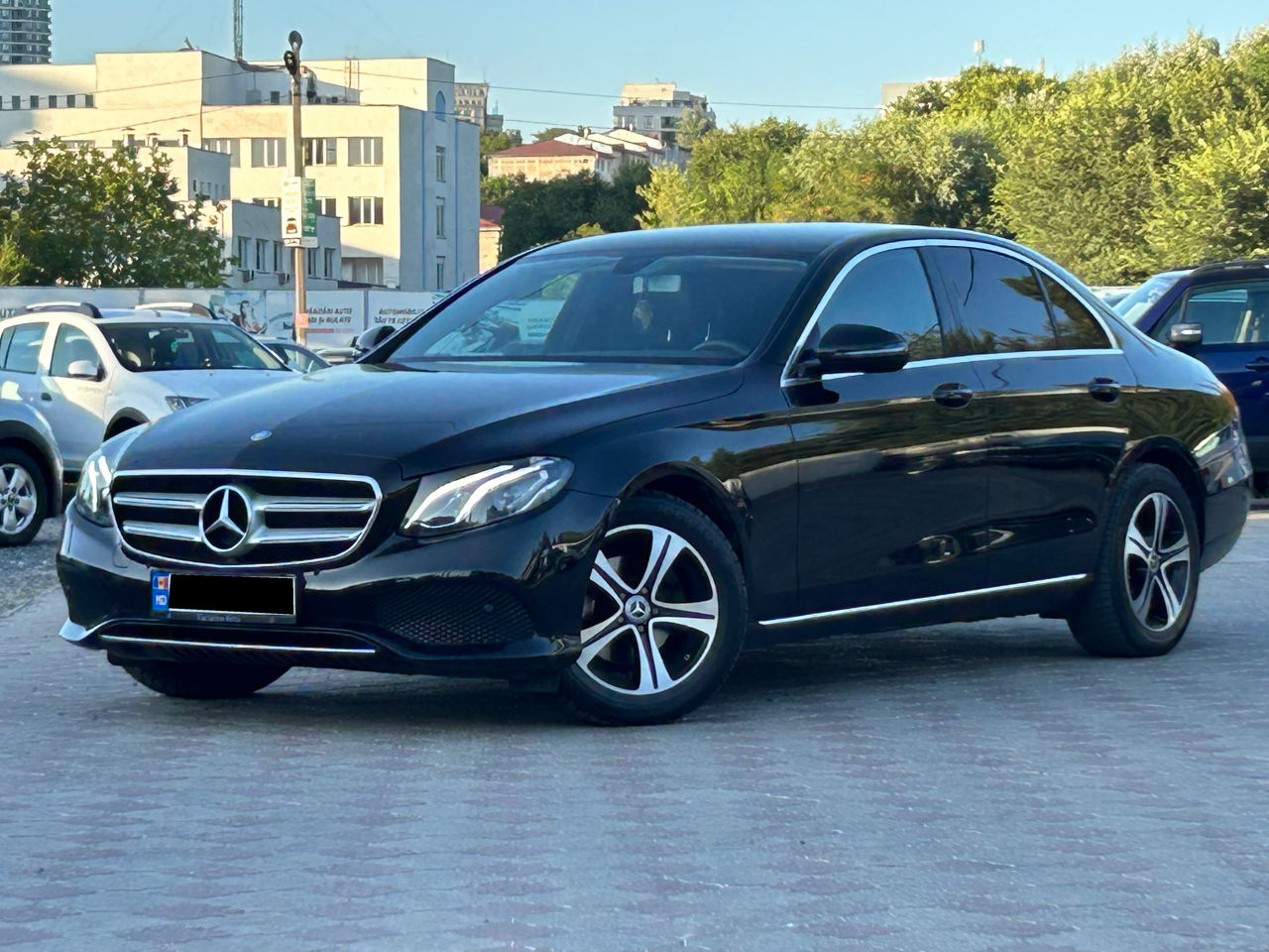 Mercedes E-Class 2018 г. с пробегом 262562 км, Дизель, 17499