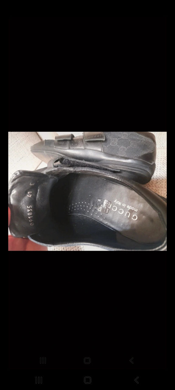 Ghete Gucci originale nr 41, pentru barbati. Cumparate in Italia