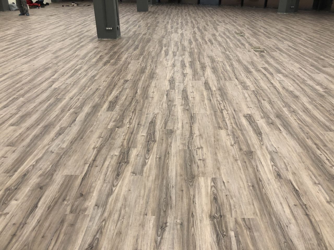 Кварц-винил / quartz vinyl / luxury vinyl tile (lvt) / placi de vinil (lvt)