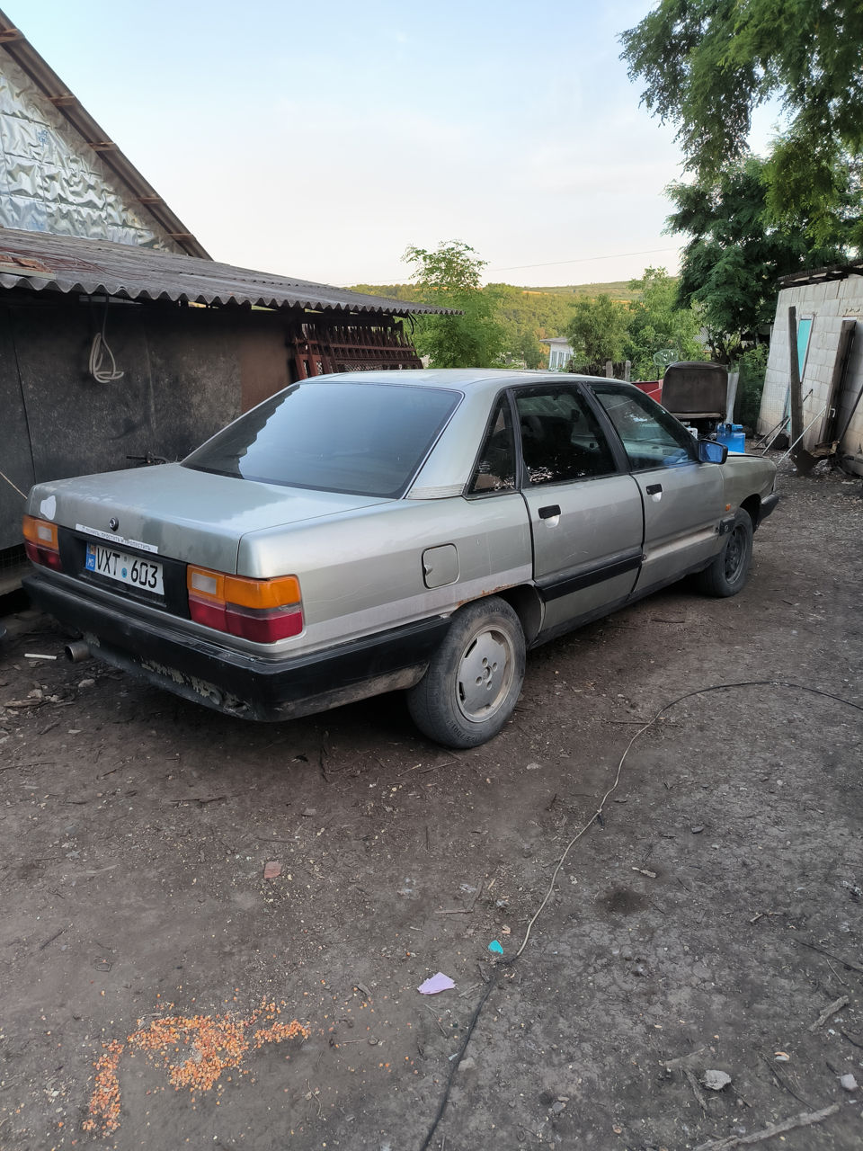 Audi 100 an. 1988 cu rulaj 1111111 km, Gaz / Benzină (propan), 6000 MDL