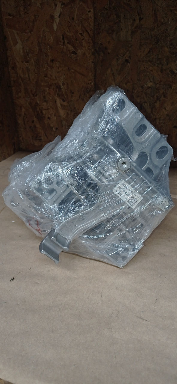 Подушки двигателя для VAG в ассортименте