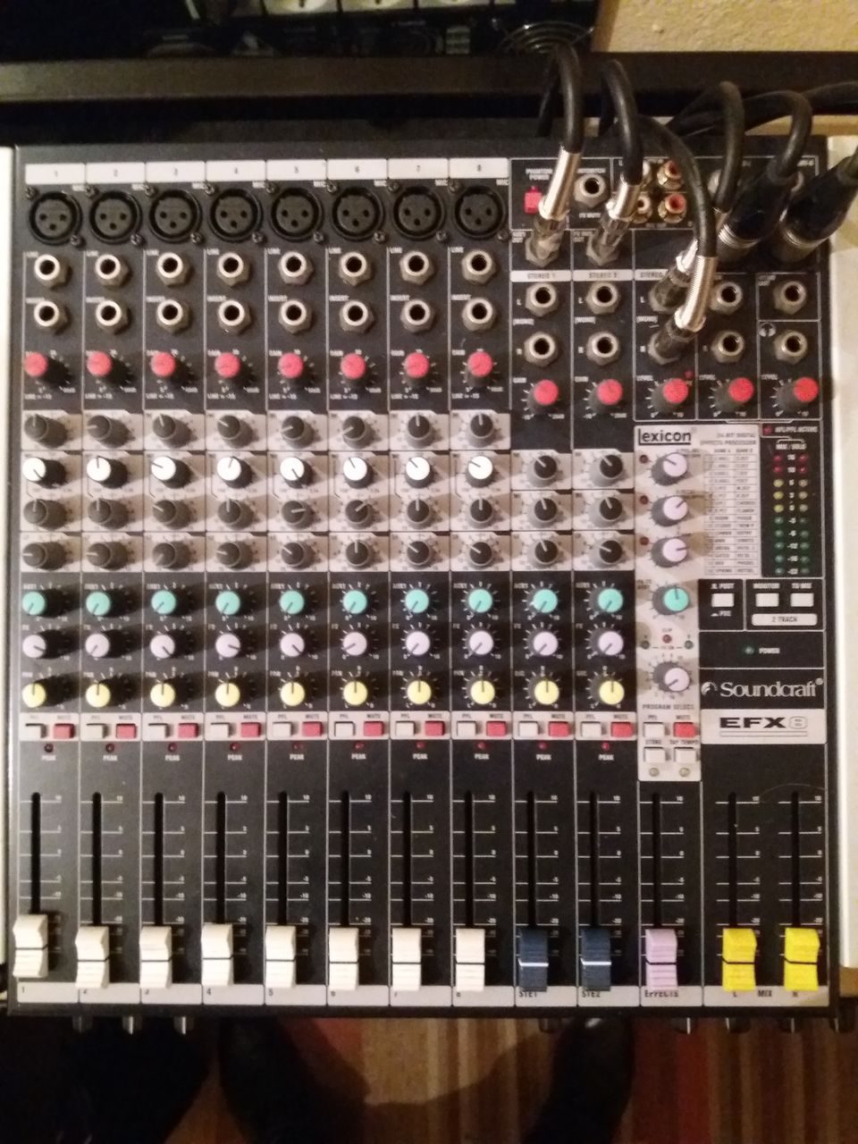 Soundcraft EFX 8