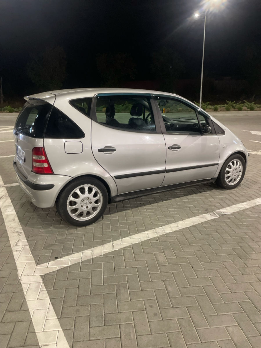 Mercedes A-Class an. 2001 cu rulaj 185000 km, Gaz / Benzină (propan ...