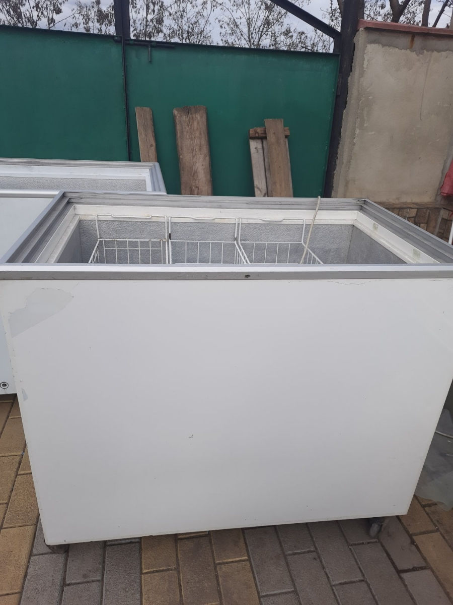 Frigidere și congelatoare