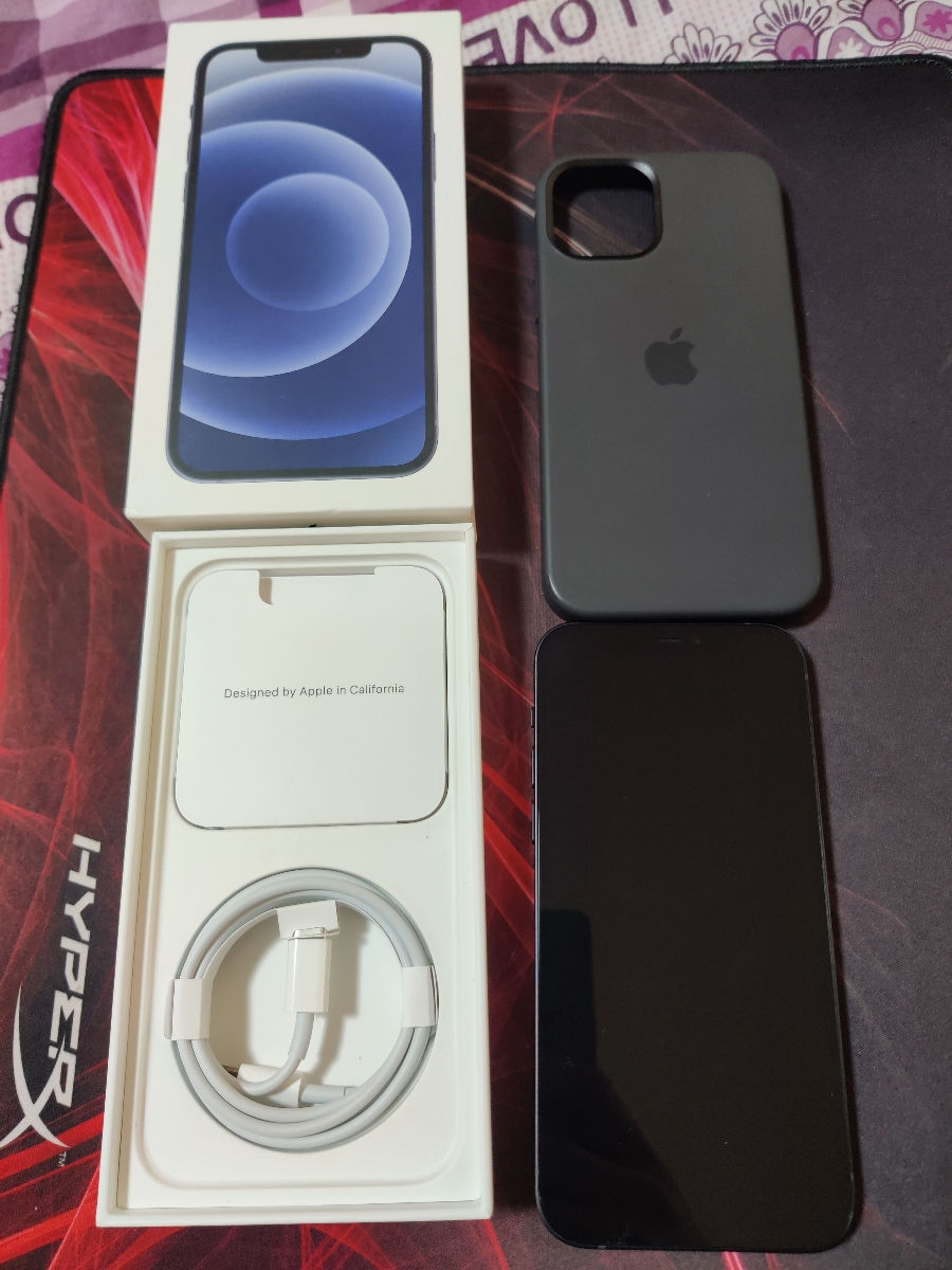 Vand iphone 12 64 nou