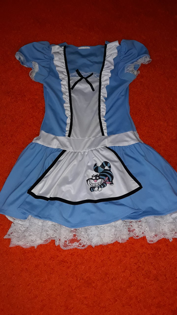 Платье Алиса в стране чудес=100 лей