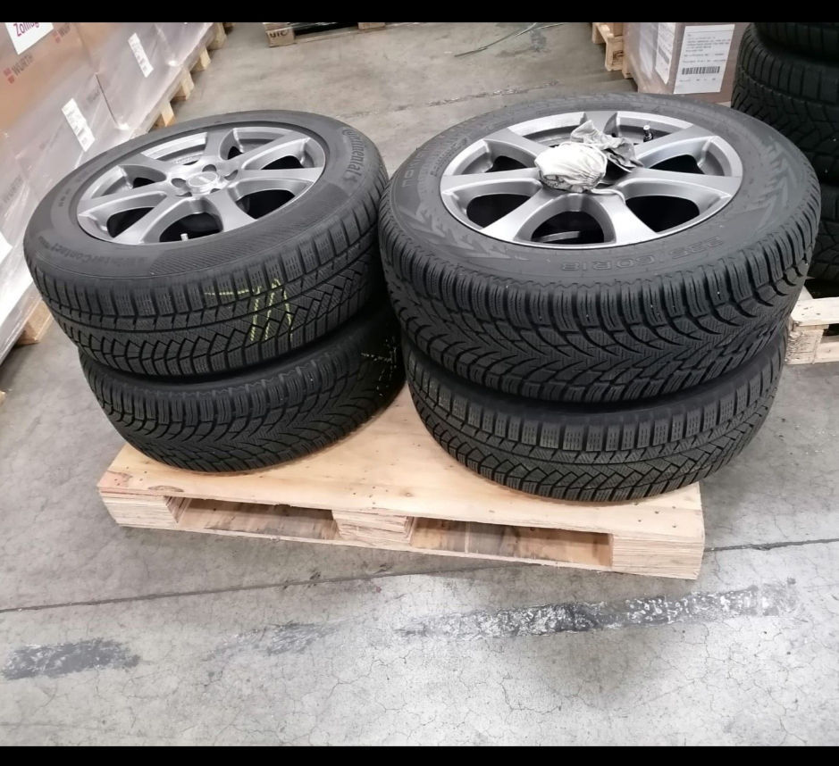 235/60 R18 Mercedes