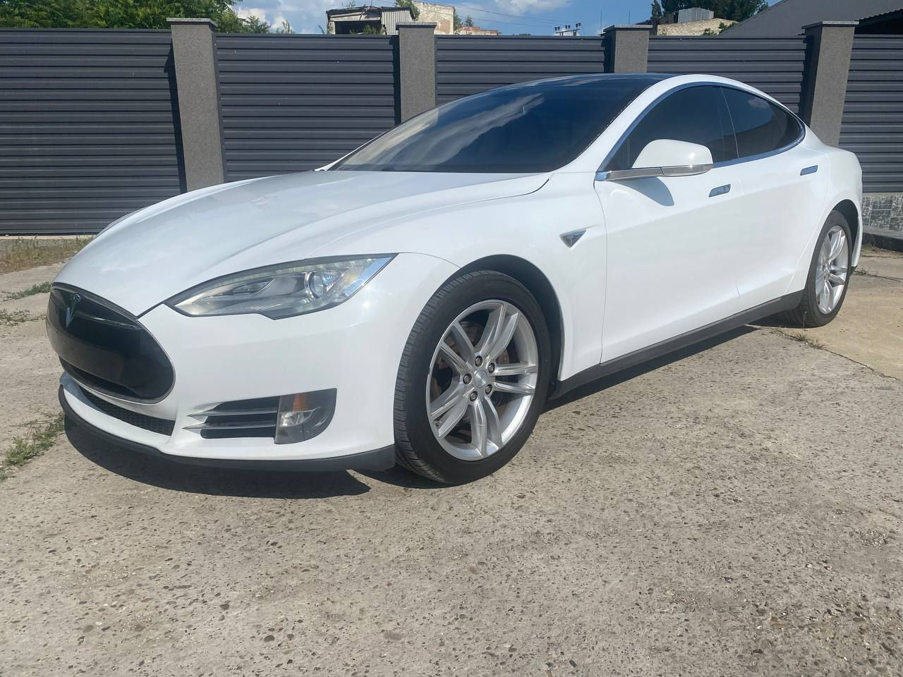 Tesla Model S