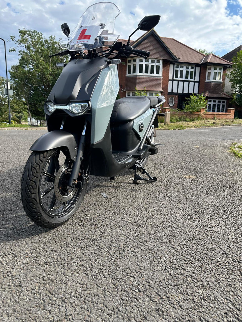Super Soco cpx an. 2022 cu rulaj 20000 km, 2000