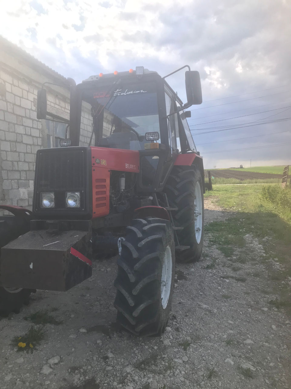 MTZ 952