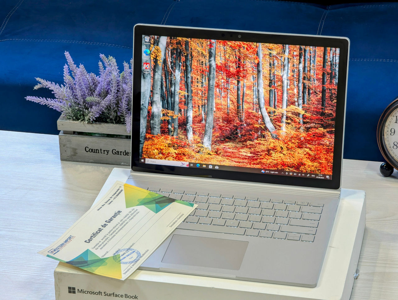 Microsoft SurfaceBook 2 3K Touch (Core i5 7300u/8Gb Ram/256Gb NVMe SSD/13.5 PixelSense Touch)