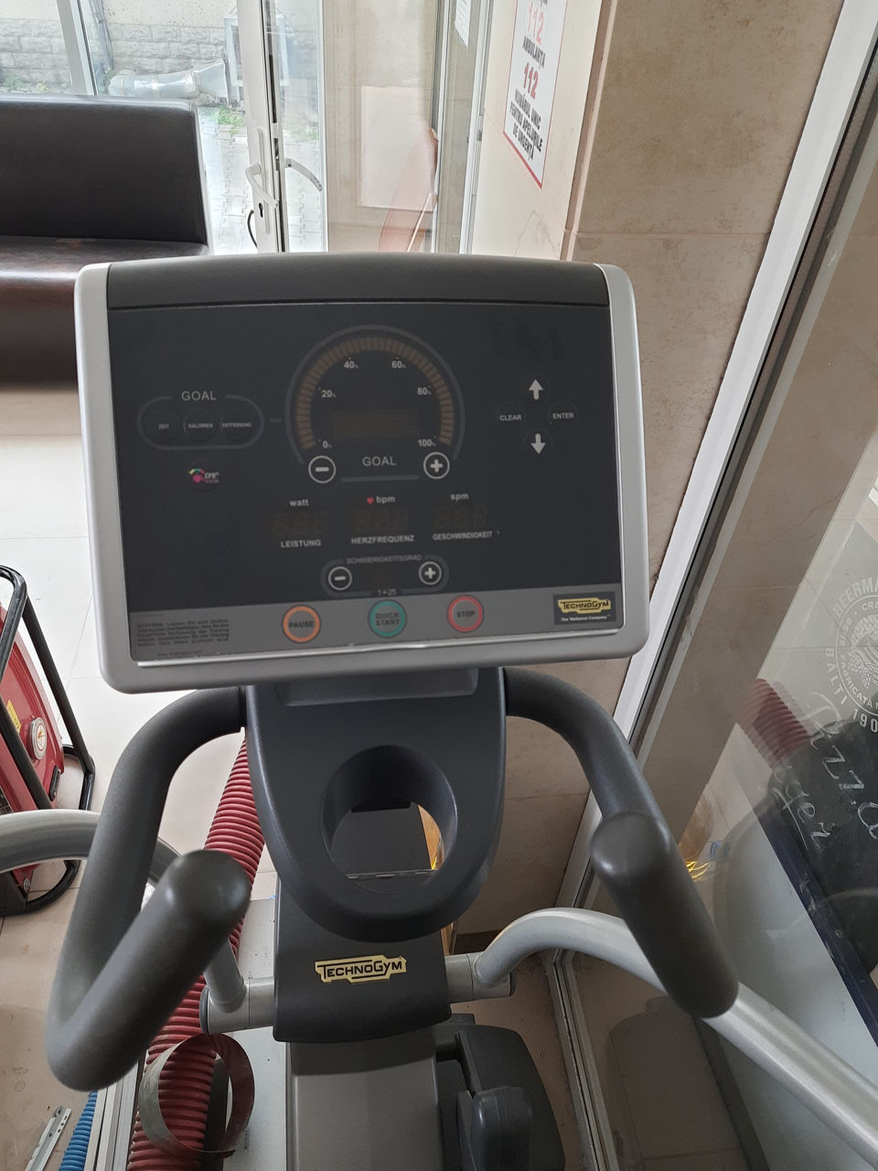 Bicicleta Technogym Synchro Excite 700 Cross Trainer