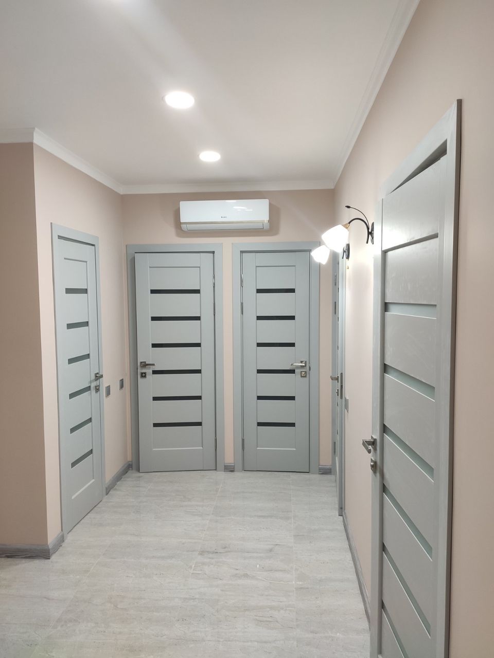 Reparatie profesionala"la chee"Design.