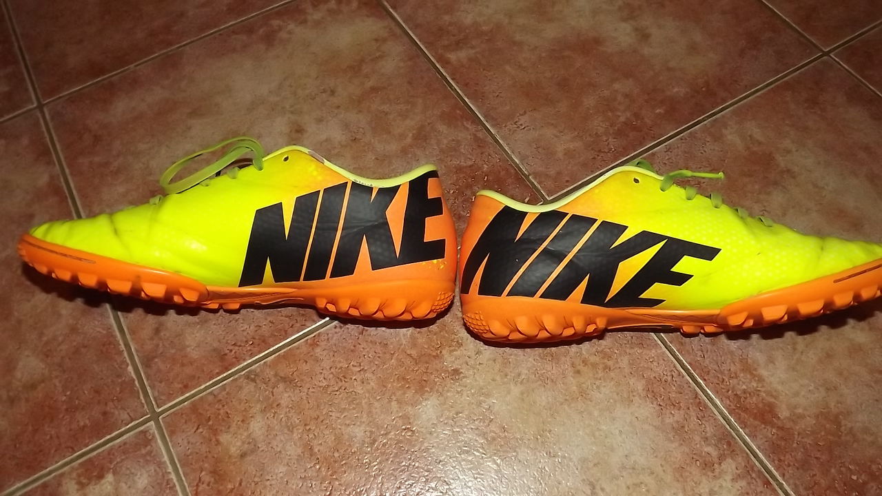 Original .Bampe, бампы для футбола . Nike Mercurial - 38m -Adidas 38 m ...