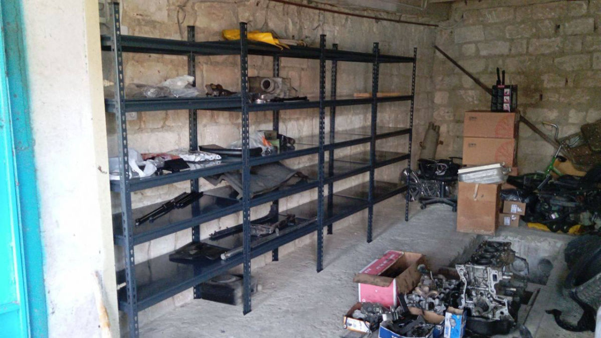 Rafturi pentru depozitare